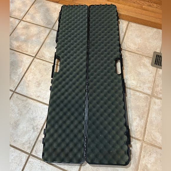 Gun Guard | Other | Gun Guard 48inch Single Rifle Case Black Lockable ...